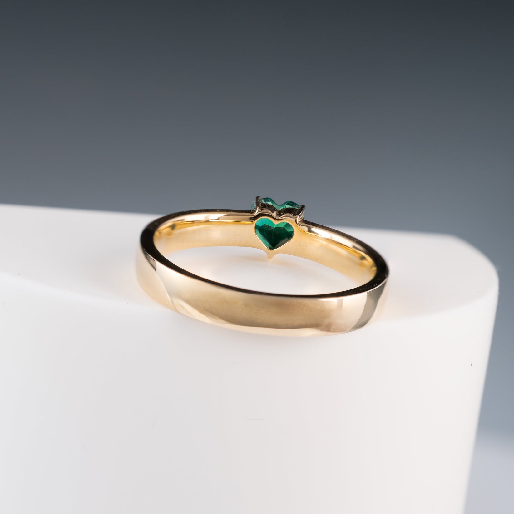 9ct Gold Lab Emerald Heart Ring Full Hallmarks Made to order Any Ring Size